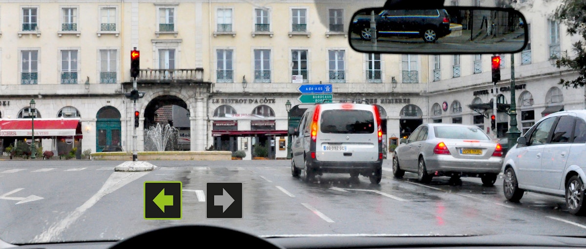 Changement de direction - code de la route