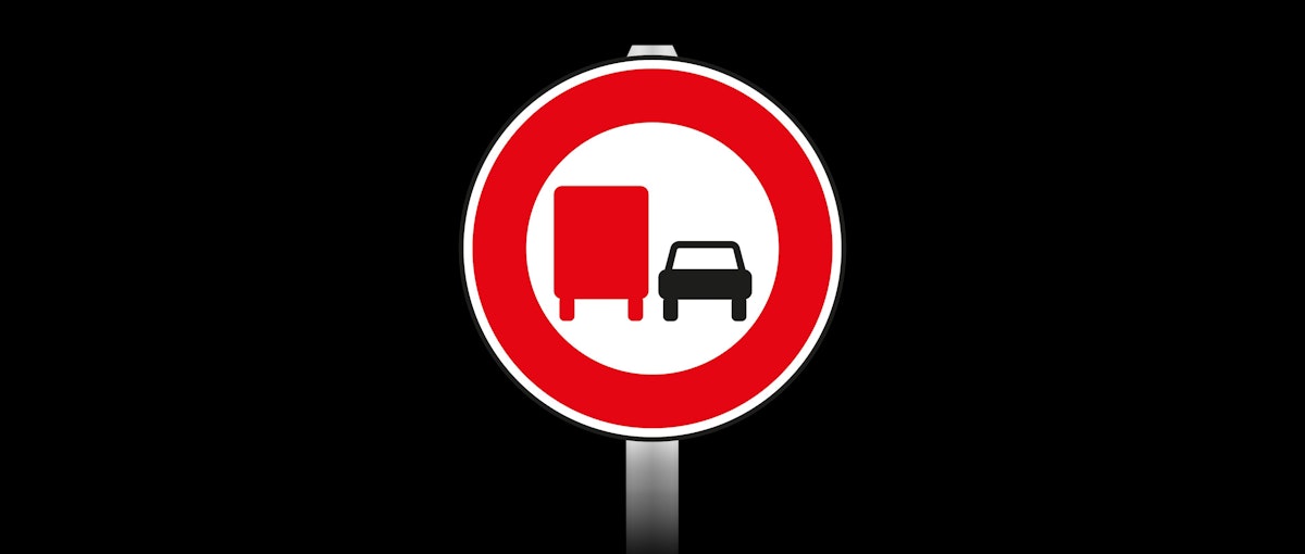 Panneaux d’interdiction de dépasser et réglementation