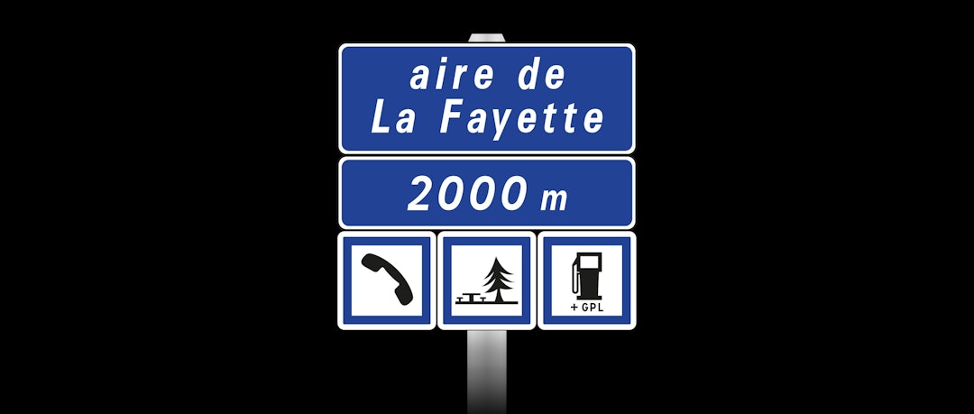Tout savoir sur les différents panneaux d'autoroute