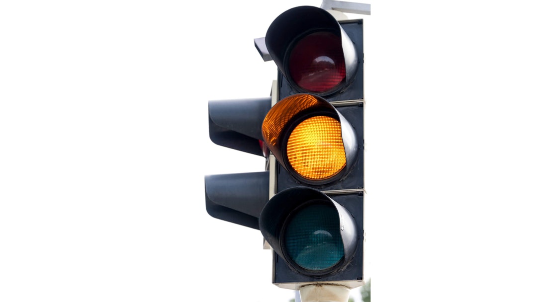 Tout savoir sur les feux tricolores dans le code de la route